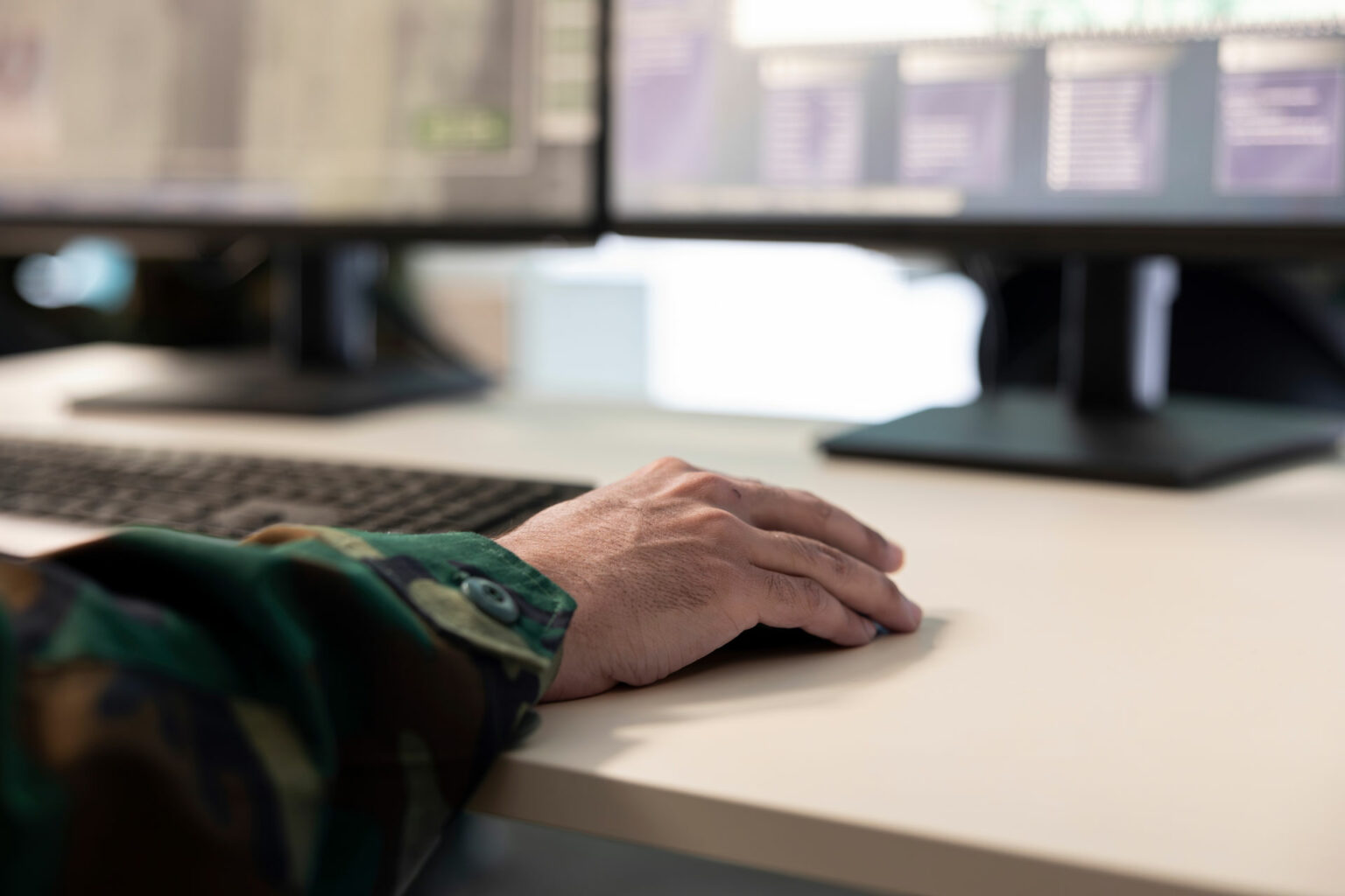 Physical Threat Intelligence Platform - Seerist